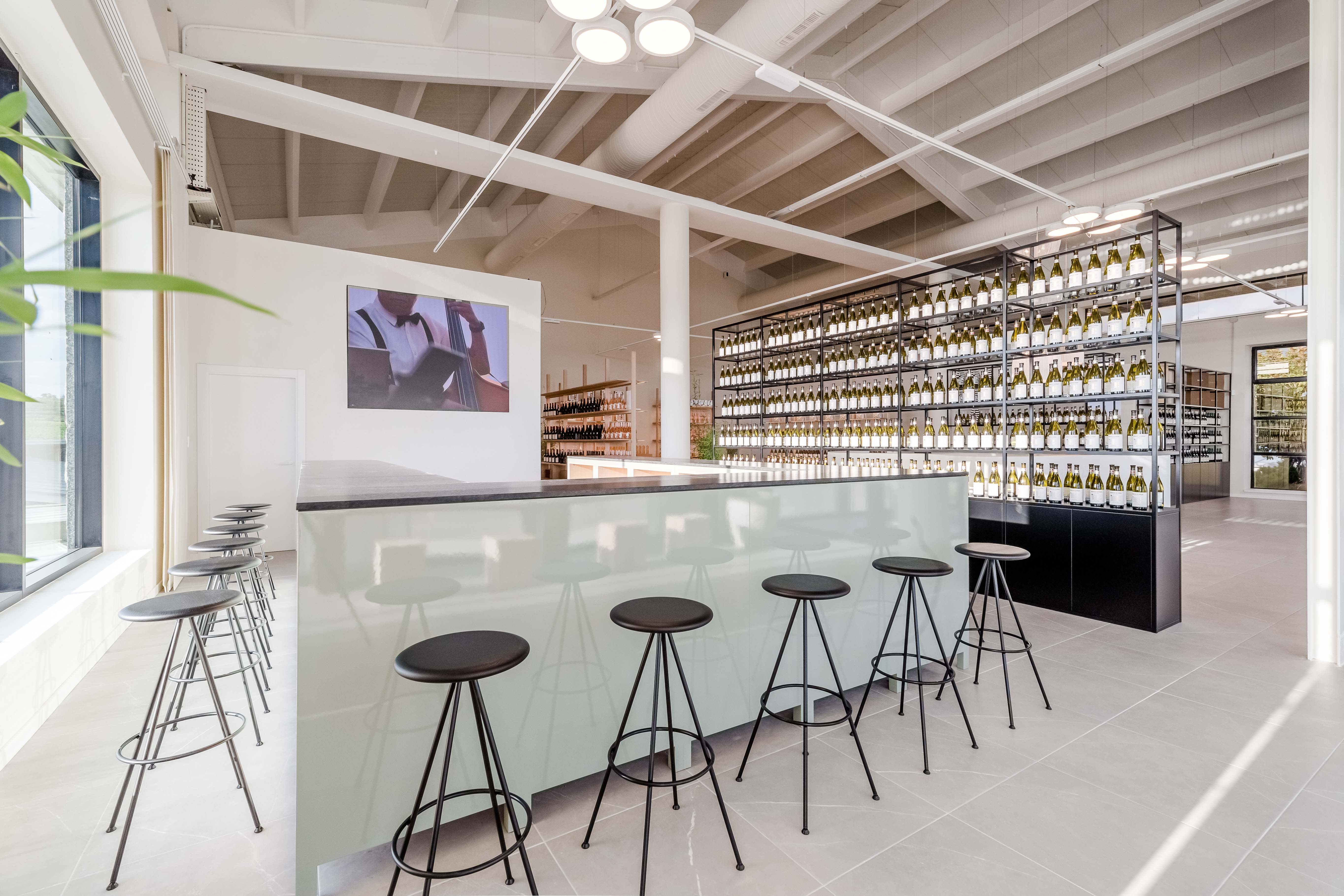 Martín Códax Winery. Albariño wine, wine tourism and events online ...