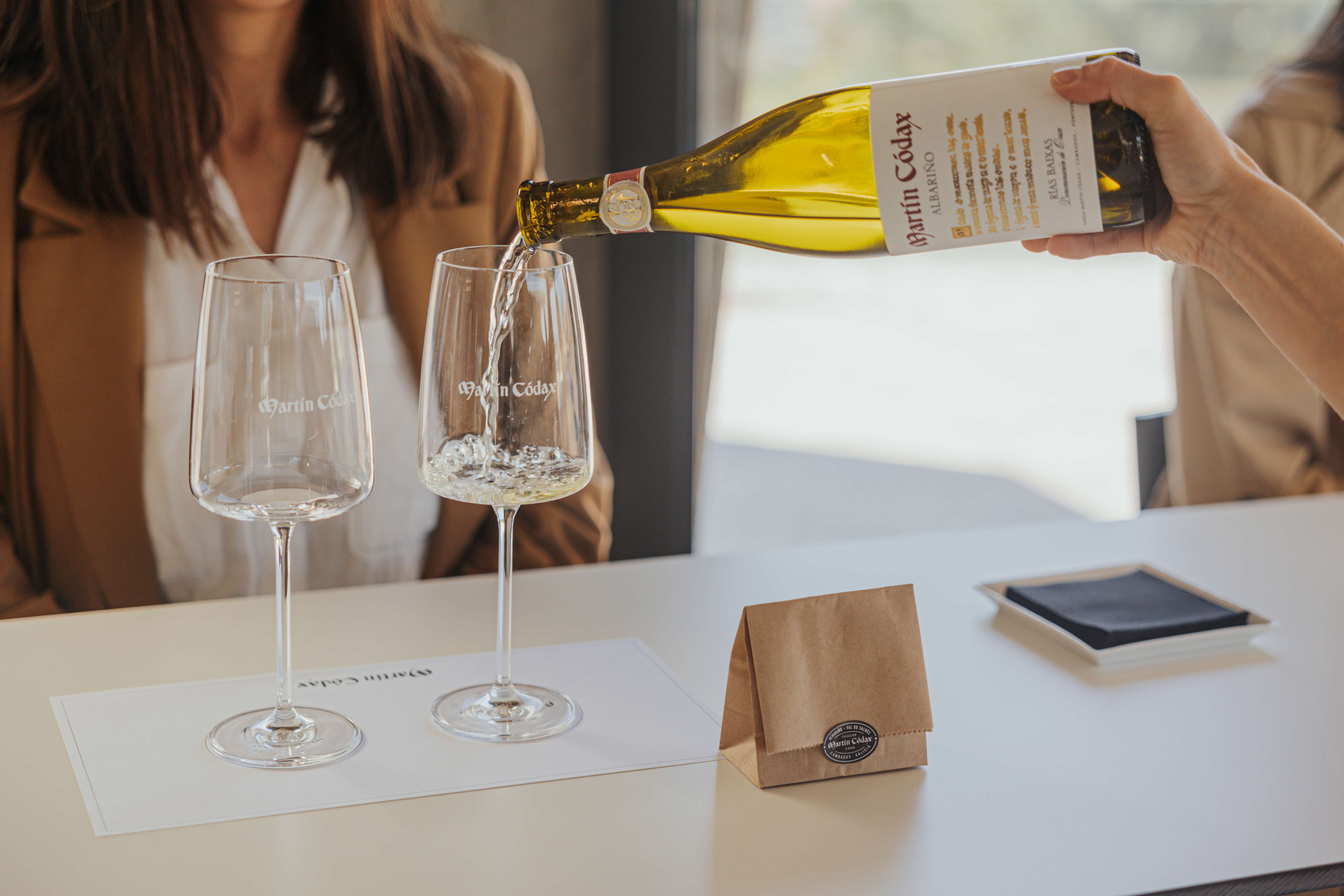 Martín Códax Winery. Albariño wine, wine tourism and events online ...